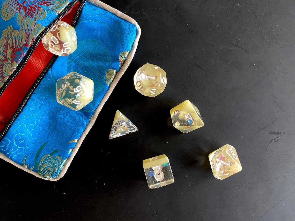 Candlelight Dnd Dice Set for Dungeons and Dragon Polyhedral | Etsy