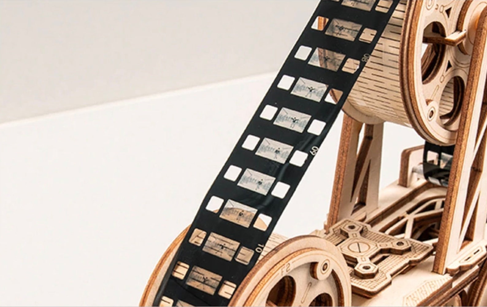 DIY Vitascope (film Projector) 3D Puzzle, Cameraman Gift, Filmmaking ...