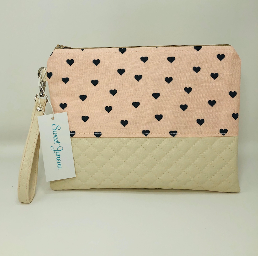 SWEET JUNEAU: Mod Sweet Black Heart Clutch/purse/wristlet - Etsy
