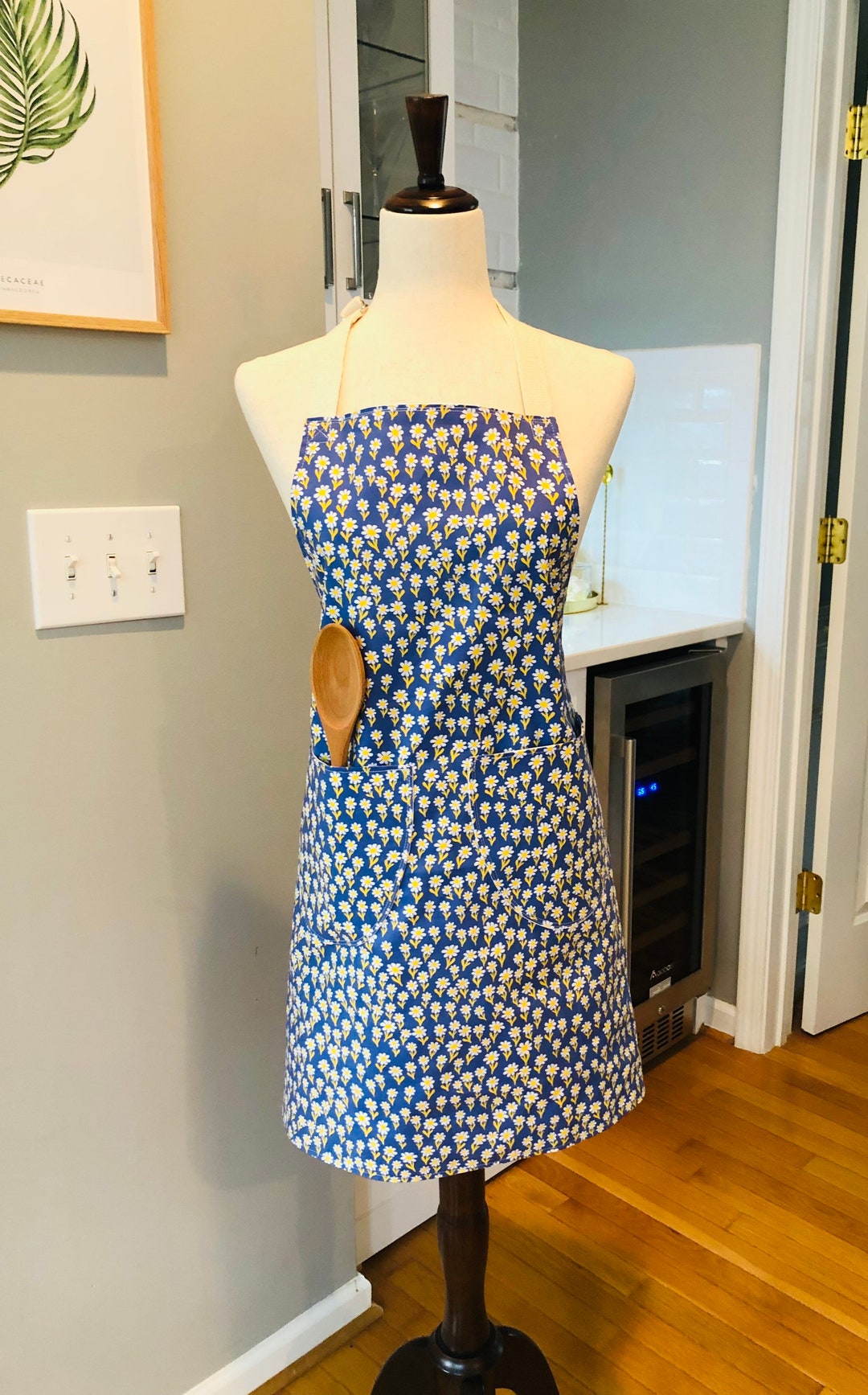 Swedish Summer Blue Daisy Scandinavian Inspired Apron. With Adjustable ...