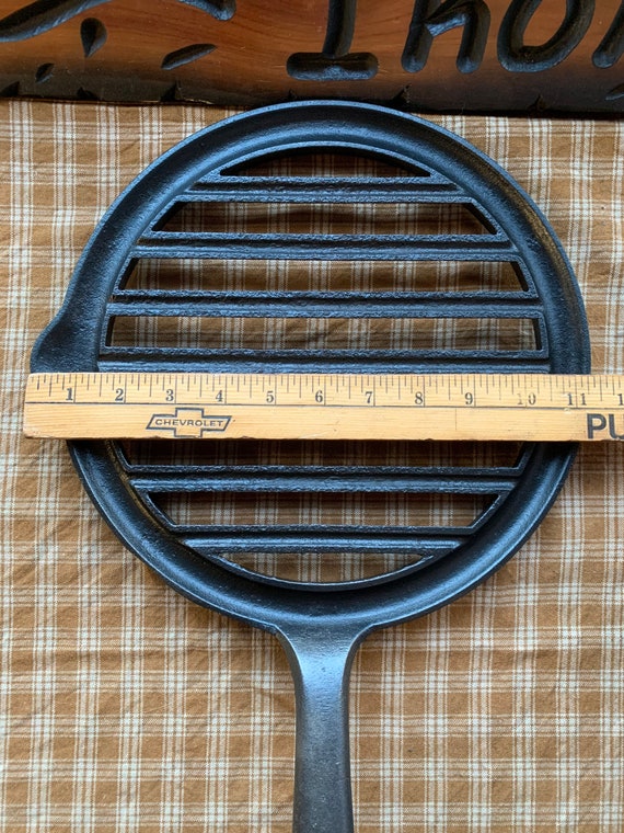 Broiling Pans Cast Iron