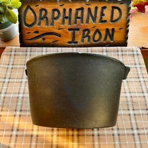 Rare! Vintage Lodge #8 Flat Bottom Cast Iron Kettle - Etsy