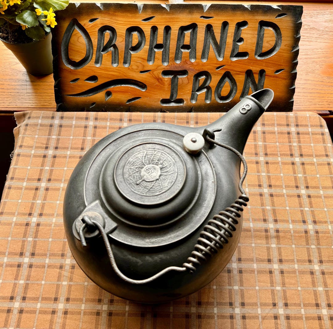 RARE! Erie #8 Griswold Spider Logo Cast Iron Tea Kettle - Etsy