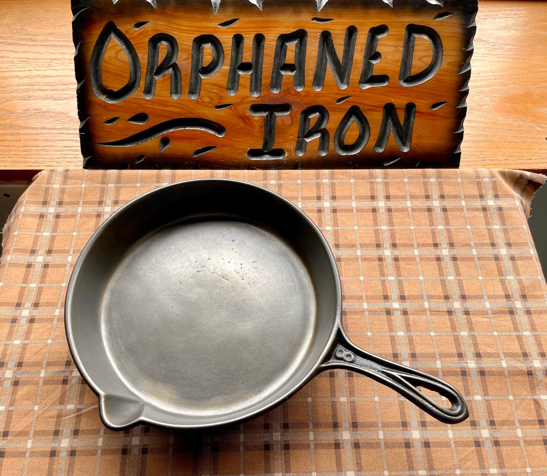 1800’s Gatemarked #8 Single Spout Cast Iron Skillet - Etsy