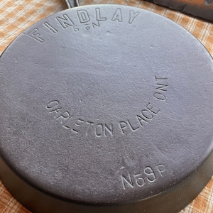 Findlay 9 Canadian Cast Iron Skillet - Etsy