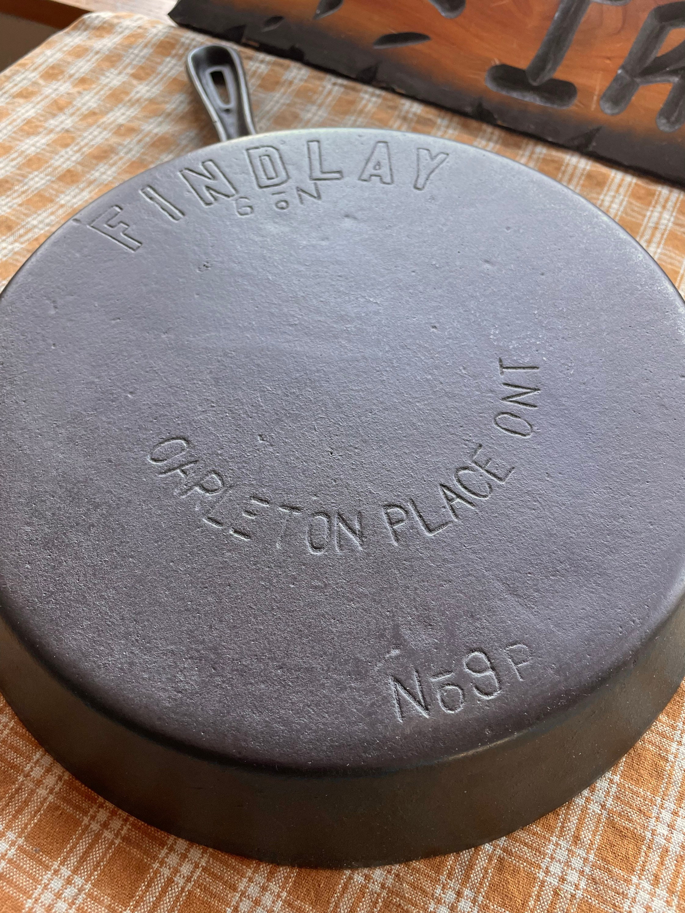 Findlay 9 Canadian Cast Iron Skillet - Etsy