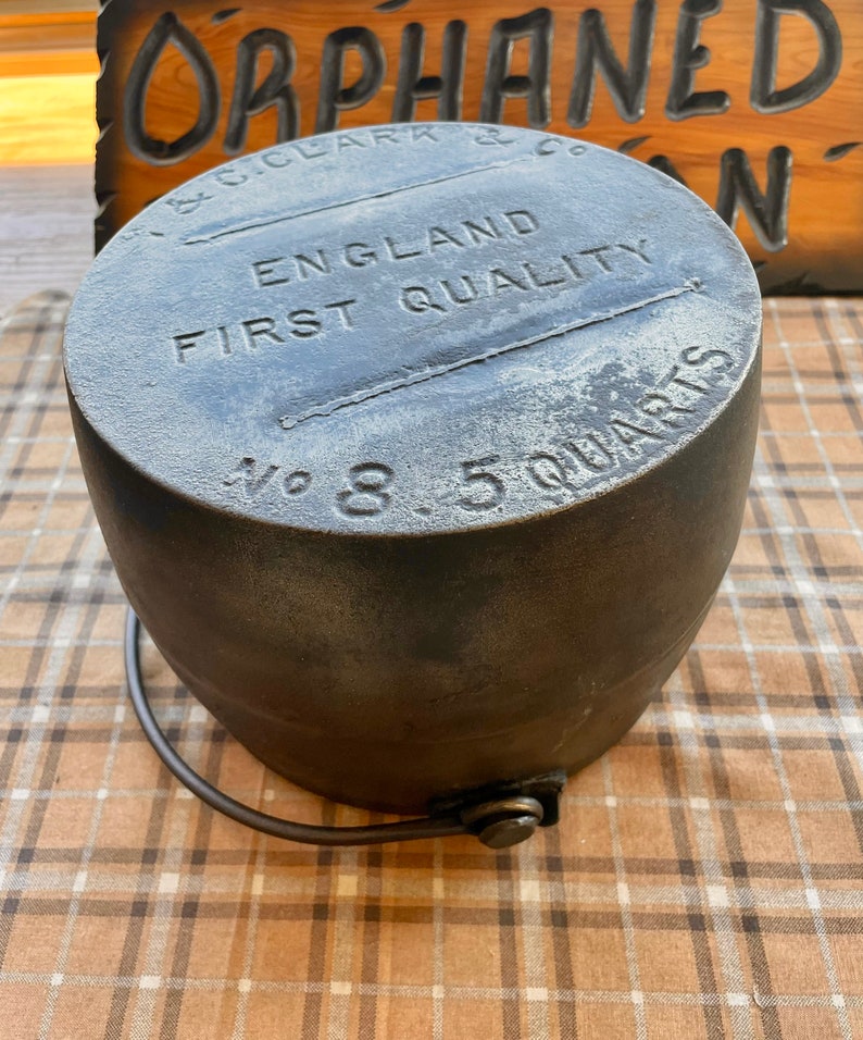 Rare 8 T&C Clark Co. 5 Quart Cast Iron Flat Bottom Kettle - Etsy