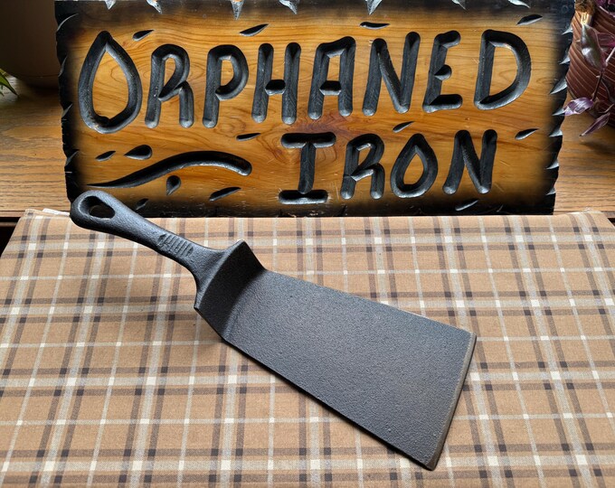 SPATULA! Vintage Repurposed Cast Iron Skillet Spatula - Etsy