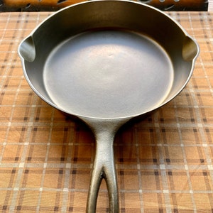 RARE! Erie #8 Spider Logo Cast Iron Griswold Skillet - Etsy