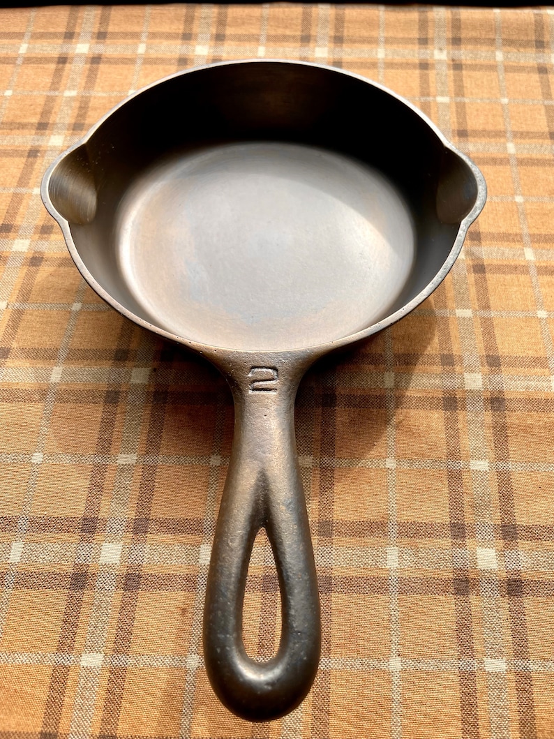 RARE! Griswold #2 Large Block Logo Cast Iron Skillet - Etsy
