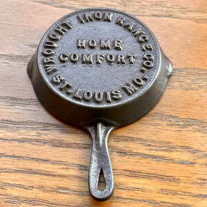 Wrought Iron Range Co. Home Comfort Advertisement Cast Iron Toy Skillet ...