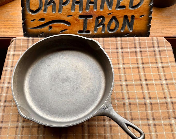 Wagner Cast Iron Skillet 10