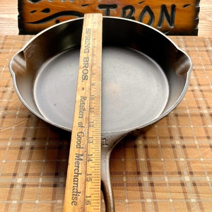 RARE! Wagner Ware #11 Pie Logo Cast Iron Skillet - Etsy
