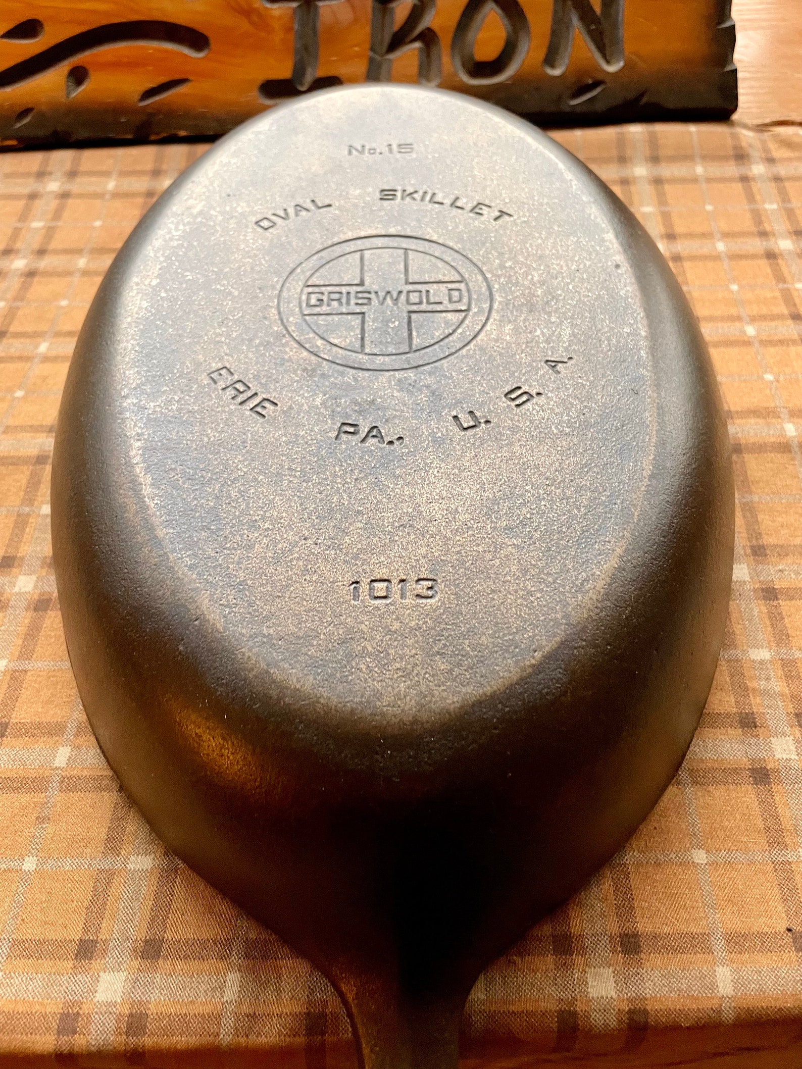 WOW! Griswold #15 Oval Fish Pan Large Block Logo Cast Iron Skillet - Etsy