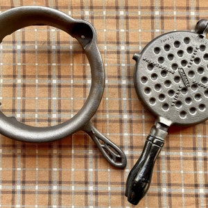 WOW! Rare Kwikbake Low Base Waffle Iron - Etsy
