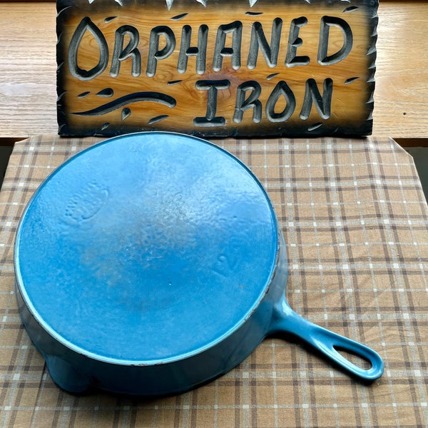 Antique Cast Iron Square Pan - Etsy
