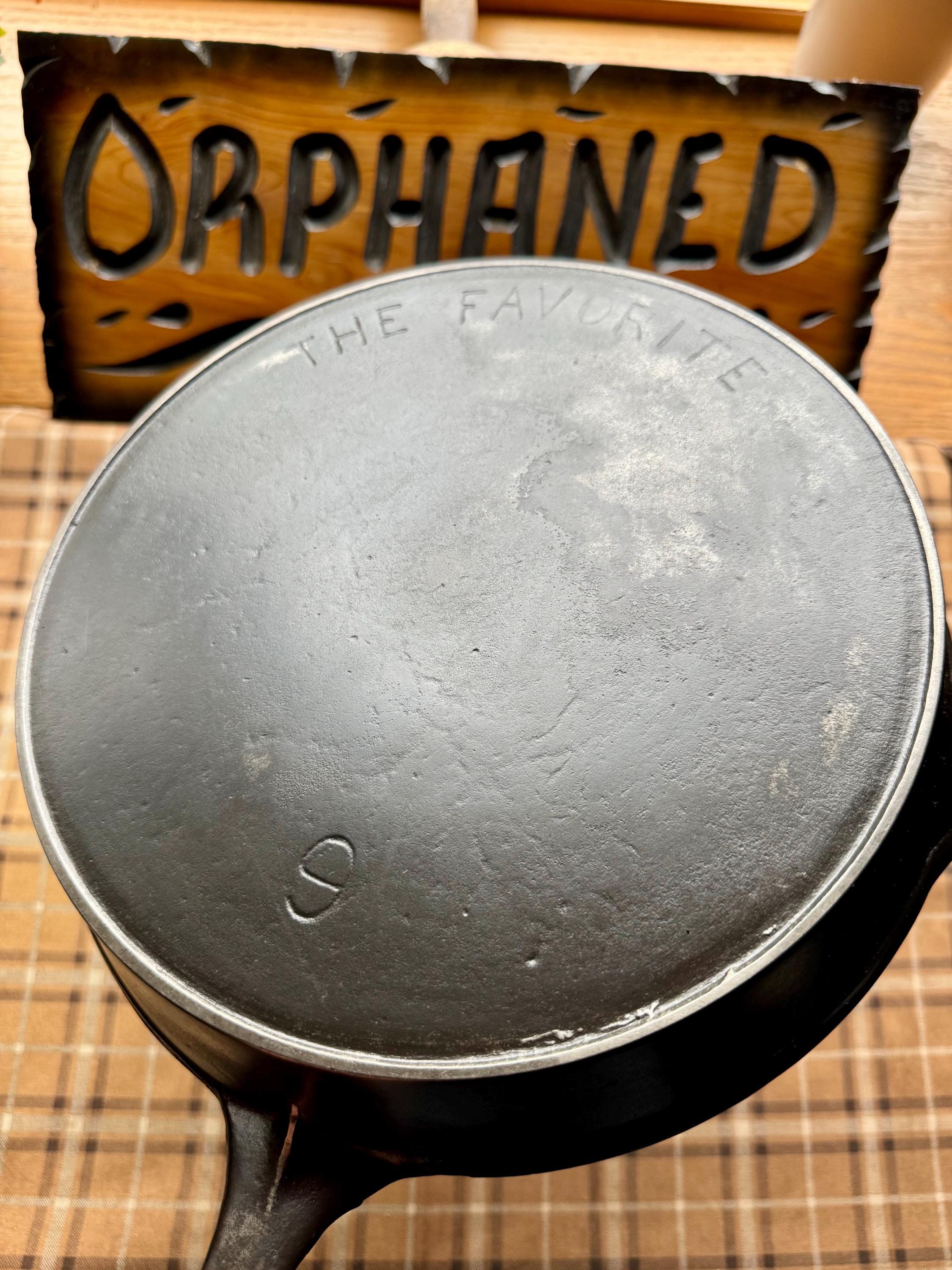 Rare! the Favorite #9 Columbus Hollow Ware Cast Iron Skillet - Etsy