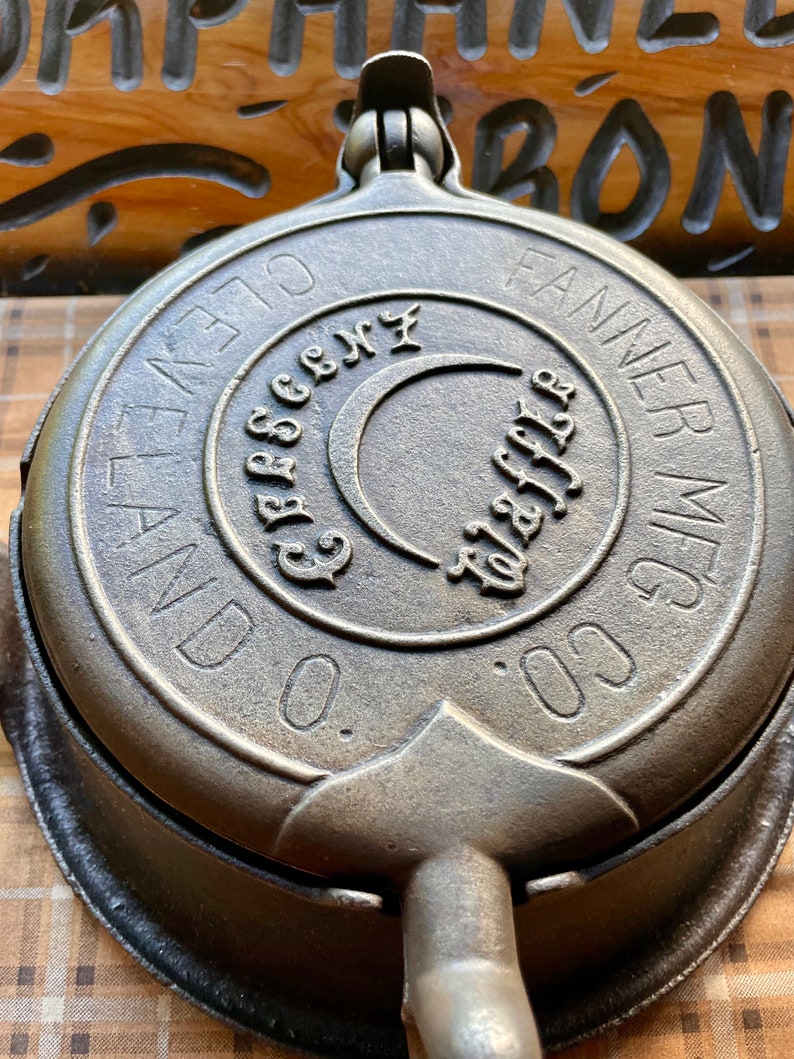 Crescent Fanner Mfg High Base Cast Iron Waffle Iron - Etsy