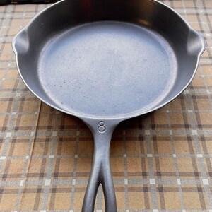 Smart #8 Canadian Cast Iron Skillet - Etsy