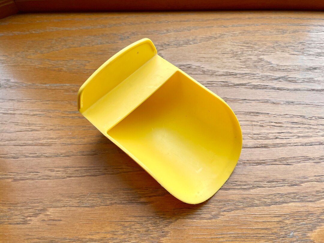 Vintage Tupperware Yellow Rocker Hand Scoop - Etsy