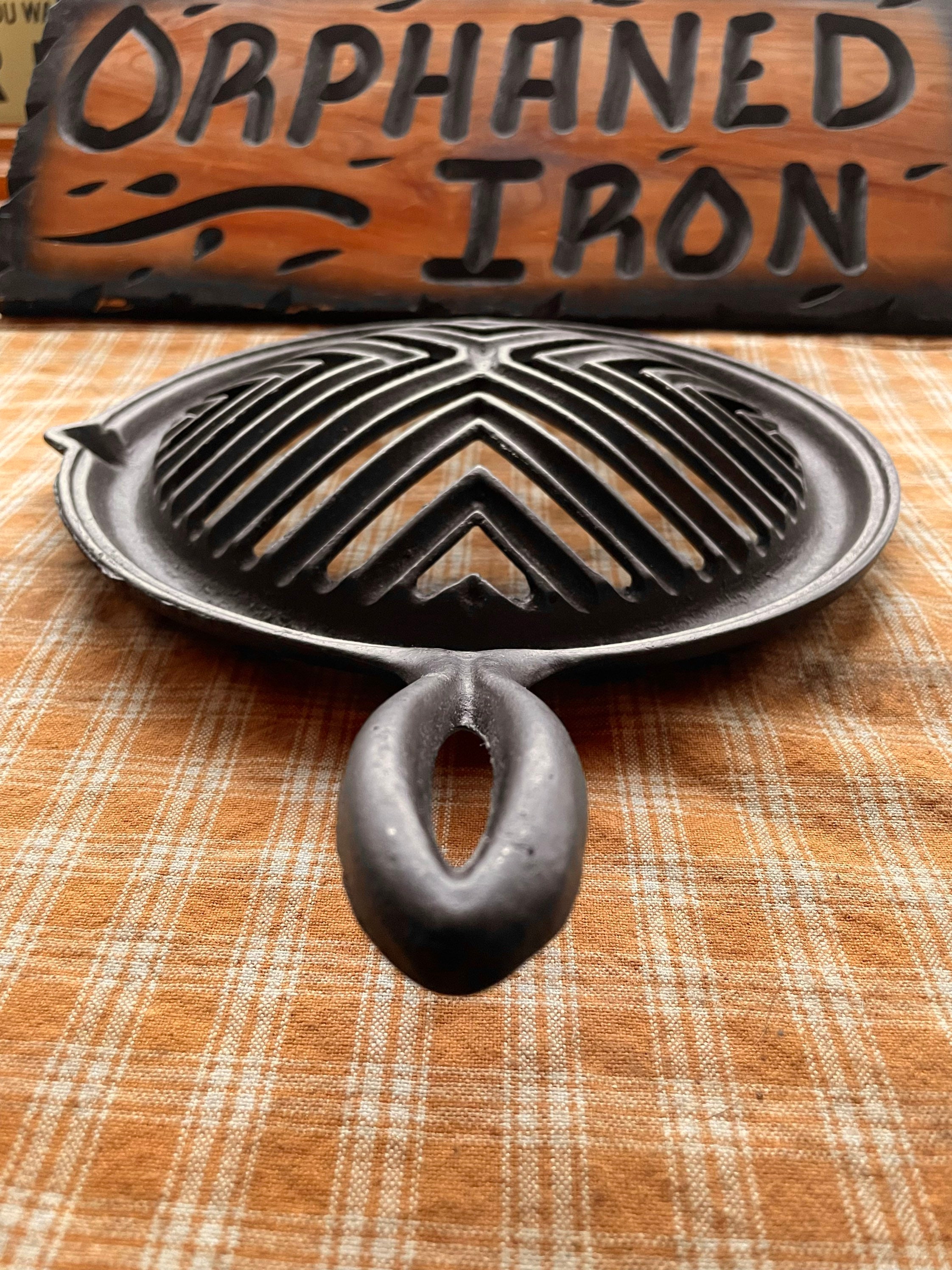Rare 1800s Cast Iron Broiler Pan - Etsy