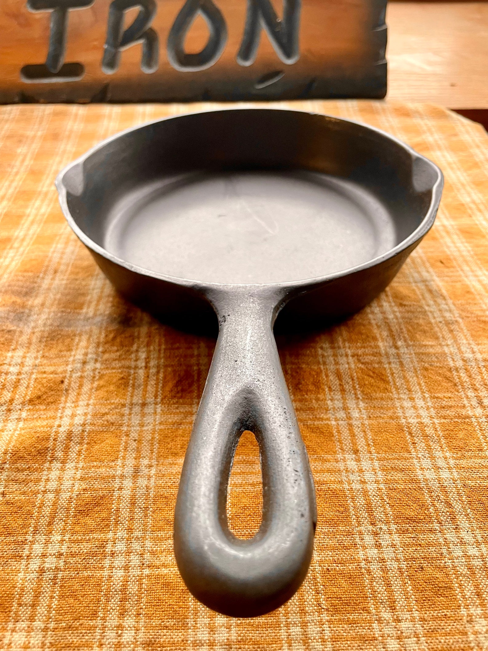 Unmarked 3 Cast Iron Skillet - Etsy