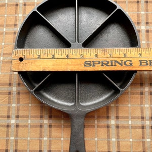 BSR Divided Cornbread Cast Iron Skillet - Etsy