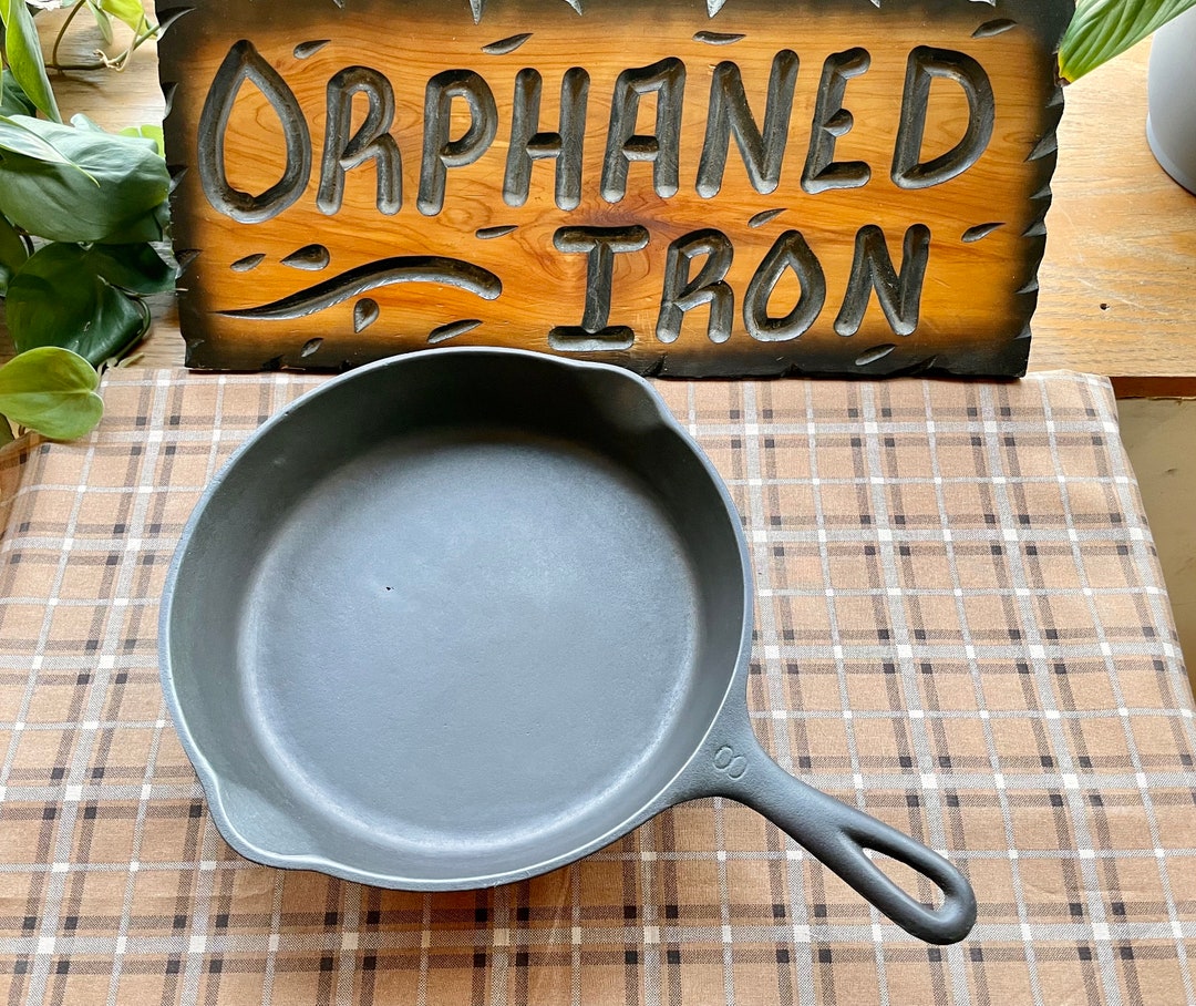 Unmarked #8 Vintage Cast Iron Skillet - Etsy