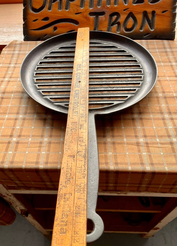 Cast Iron Broiler Pan
