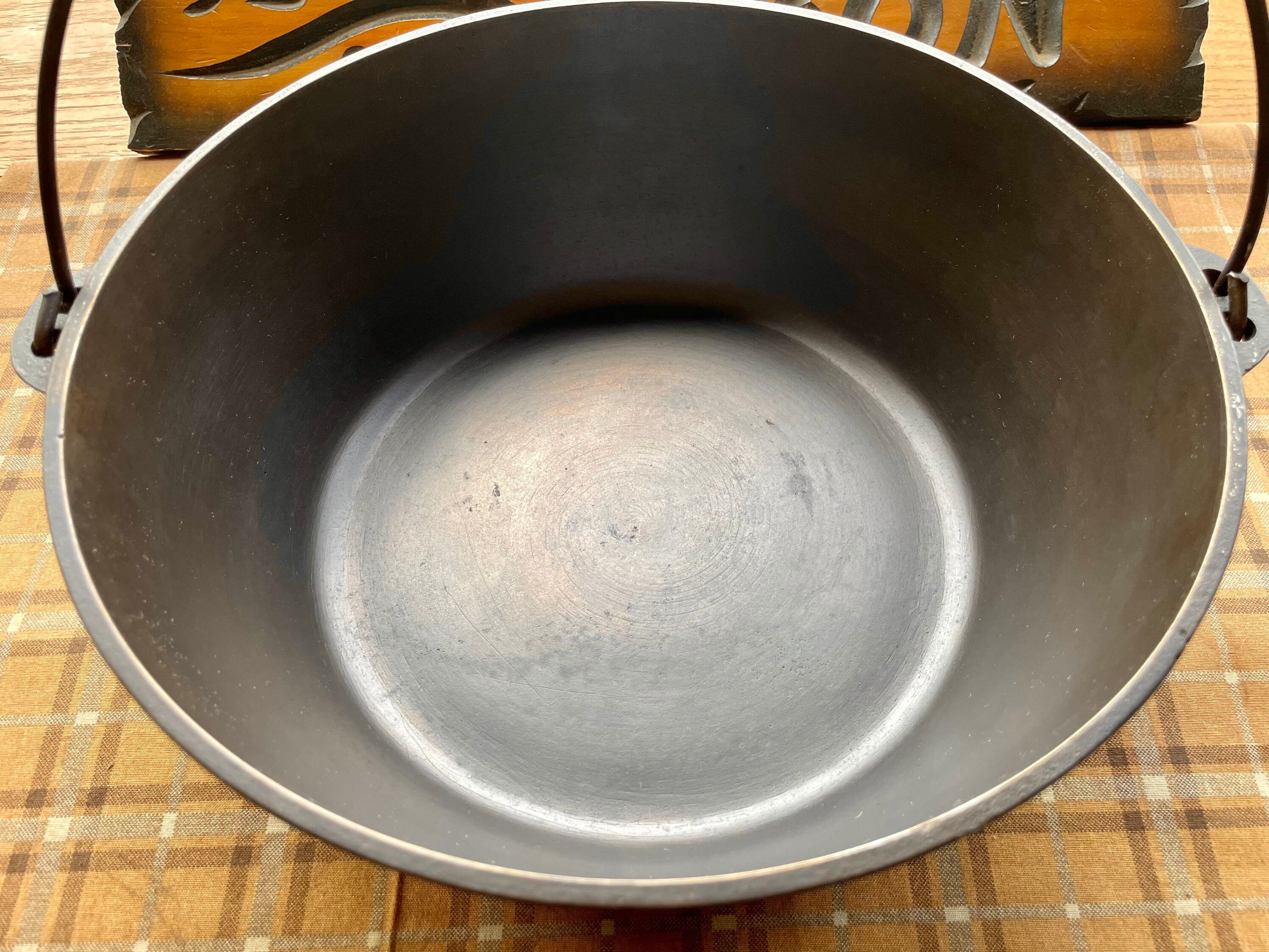 Rare! Favorite Piqua Ware #4 Smiley Logo Cast Iron French Bowl - Etsy