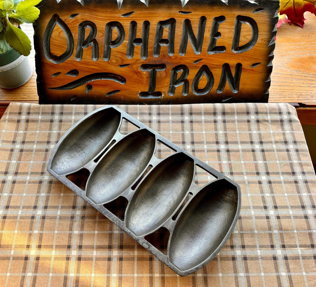 Rare! Corn Pone Baking Cast Iron Gem Bread Pan - Etsy