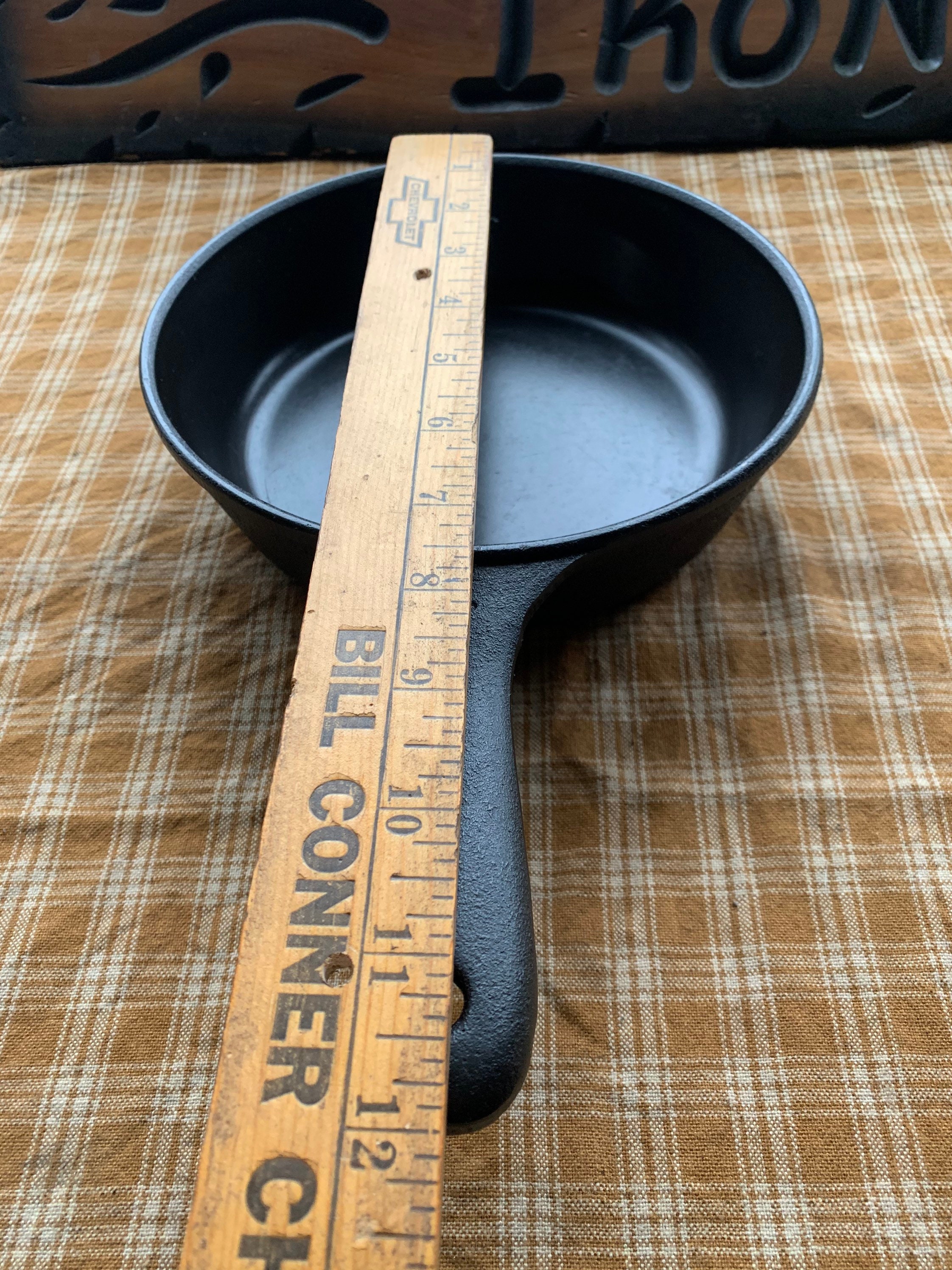 AB&I 7 Milled Bottom Cast Iron Skillet | Etsy