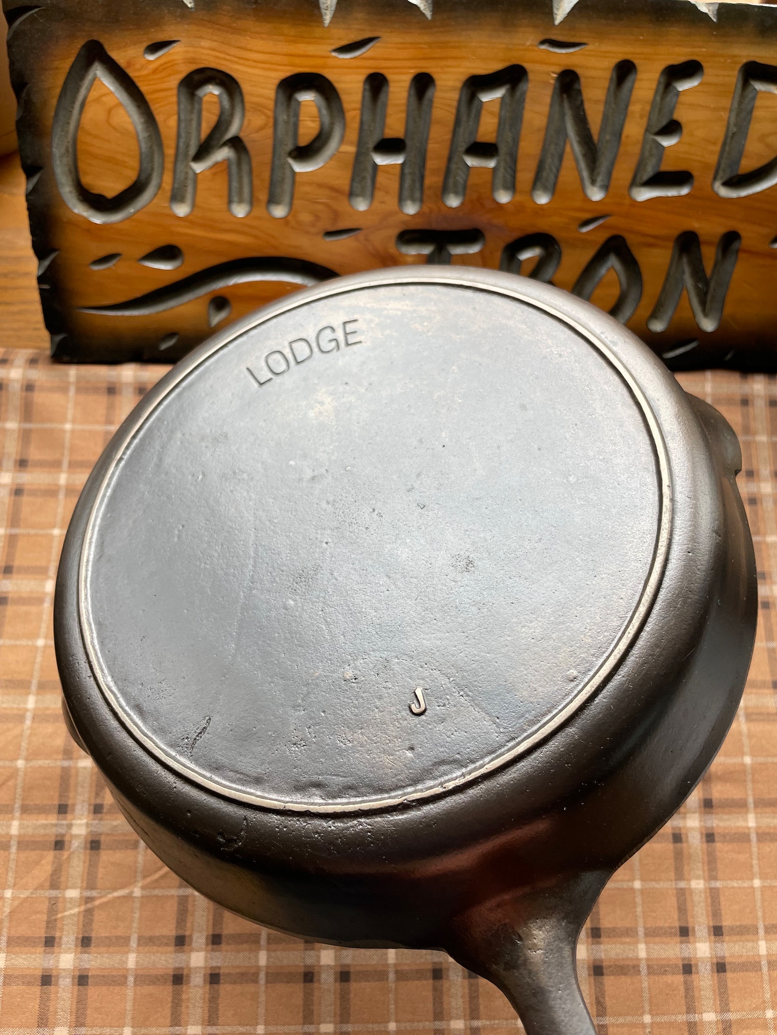 Lodge Raised #8 Arc Logo Cast Iron Skillet With Molders Mark - Etsy