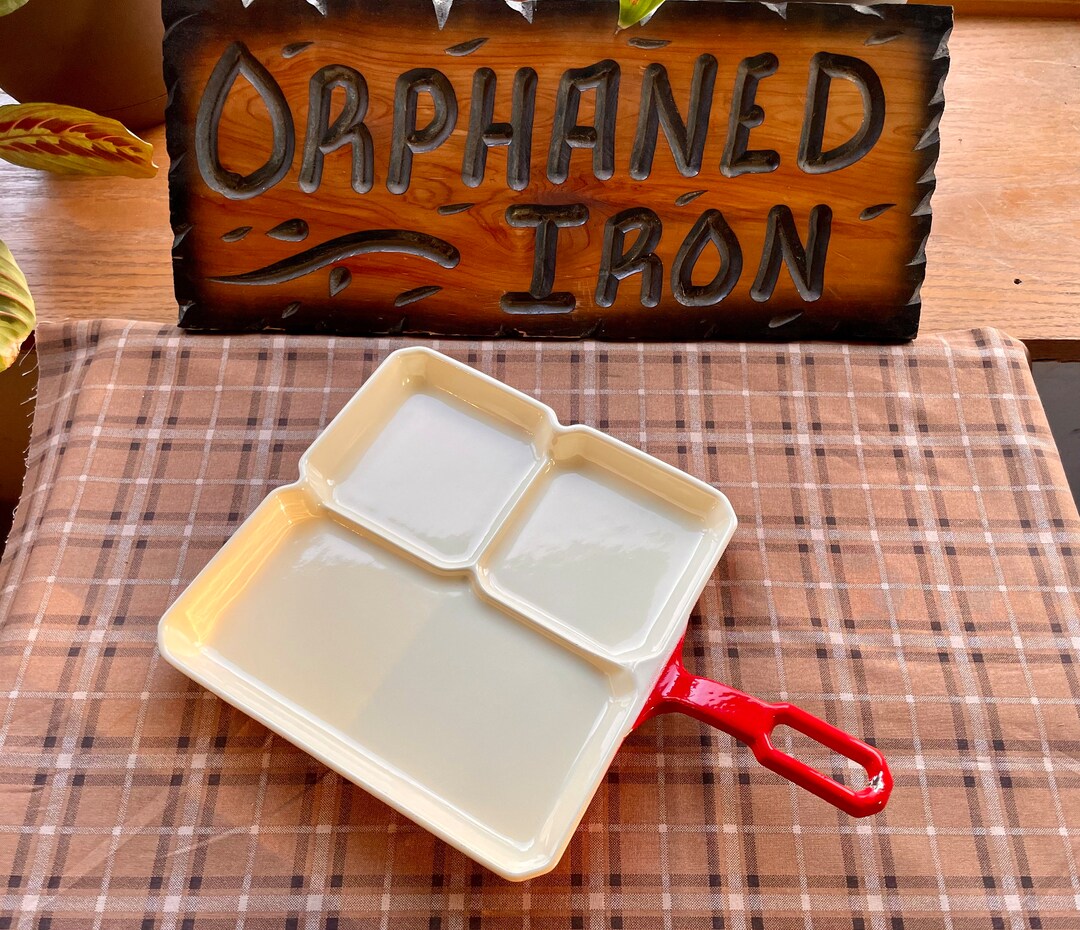 Griswold #666 Red and Cream Large Block Logo Divided Breakfast Skillet ...