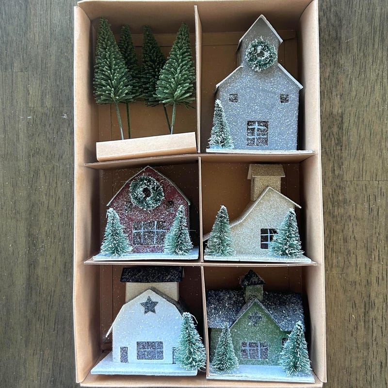 Small Holiday House Display - Etsy