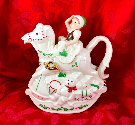 Lenox Holiday Teapot Gold Accents Santa's Holiday Toy - Etsy