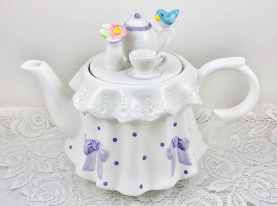 Pink Polka Dot Teapot
