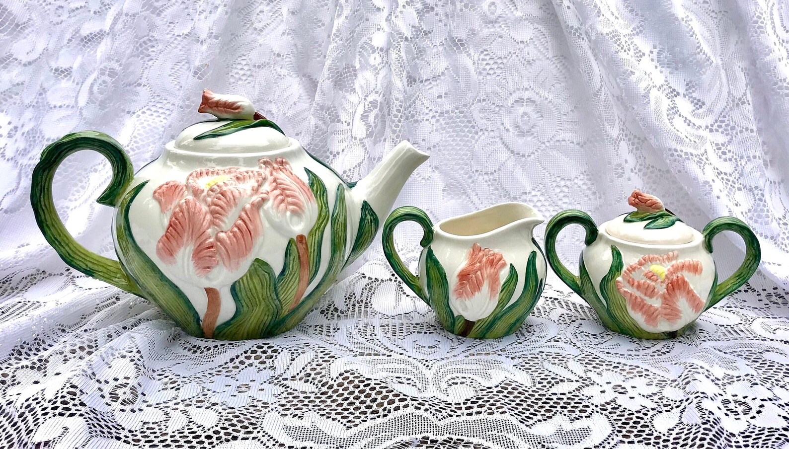 Pink Tulips Teapot Set by Fitz & Floyd, Hand-painted Tulips and Green ...