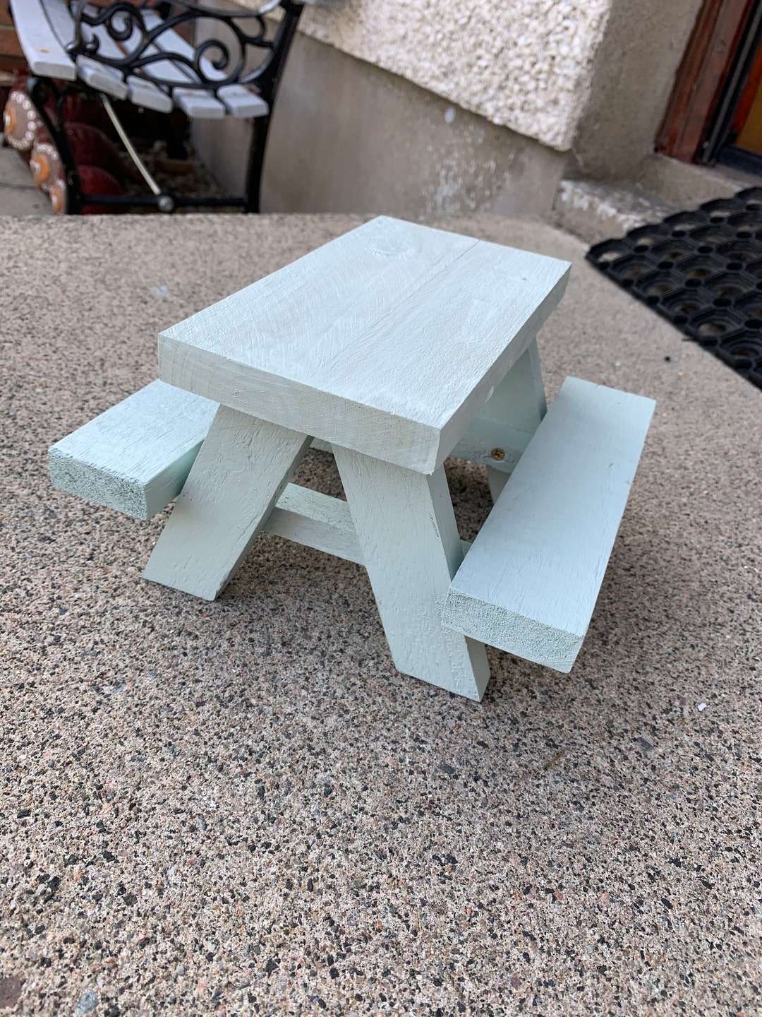Squirrel/bird Mini Picnic Table Feeder Table - Etsy