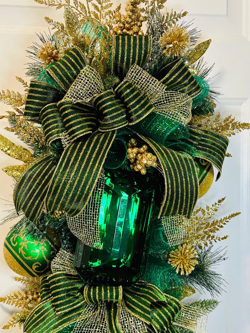 Emerald Green Jewel, Christmas Swag, Green, and Gold Christmas Decor ...