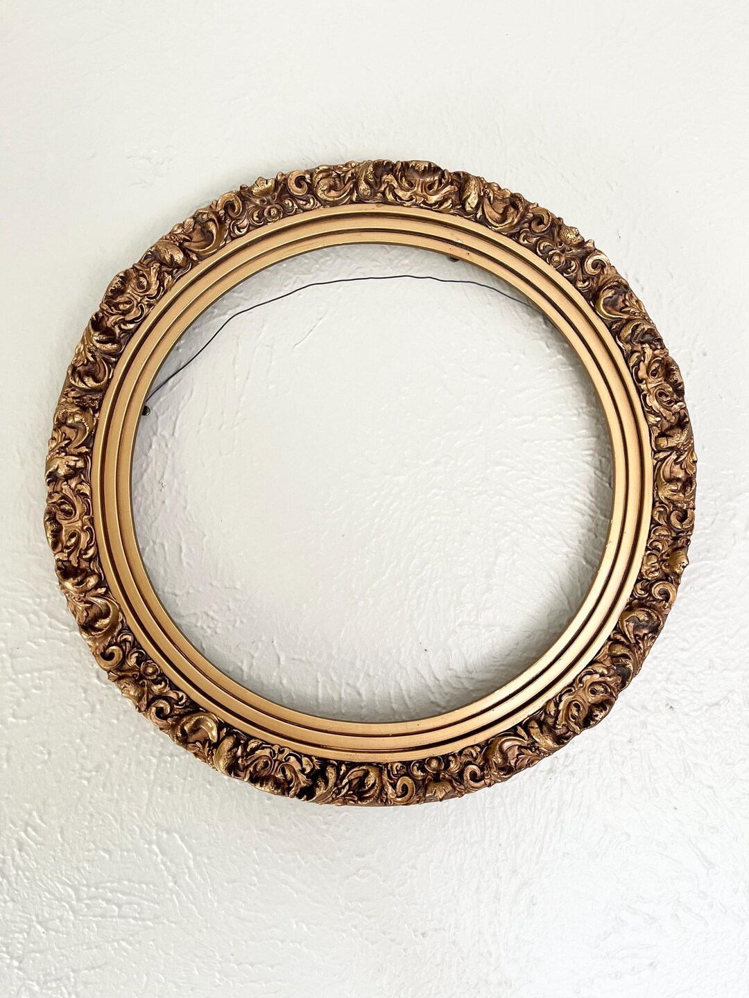 Vintage Circlular Frame Empty for Gallery Wall, Circle Ornate Frame - Etsy