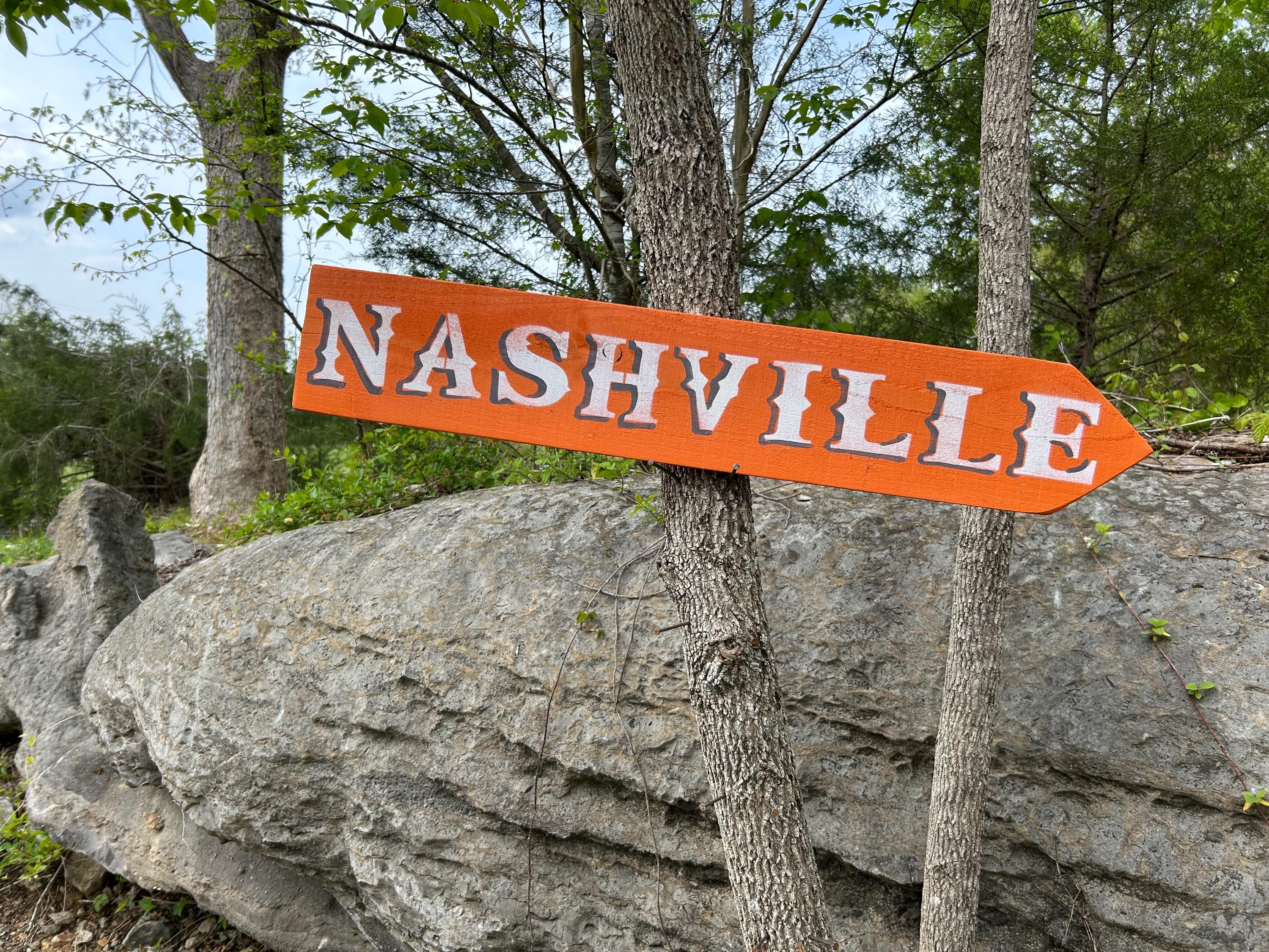 Directional Destination Signs, Wooden Mile Marker Arrow Sign, Tiki ...