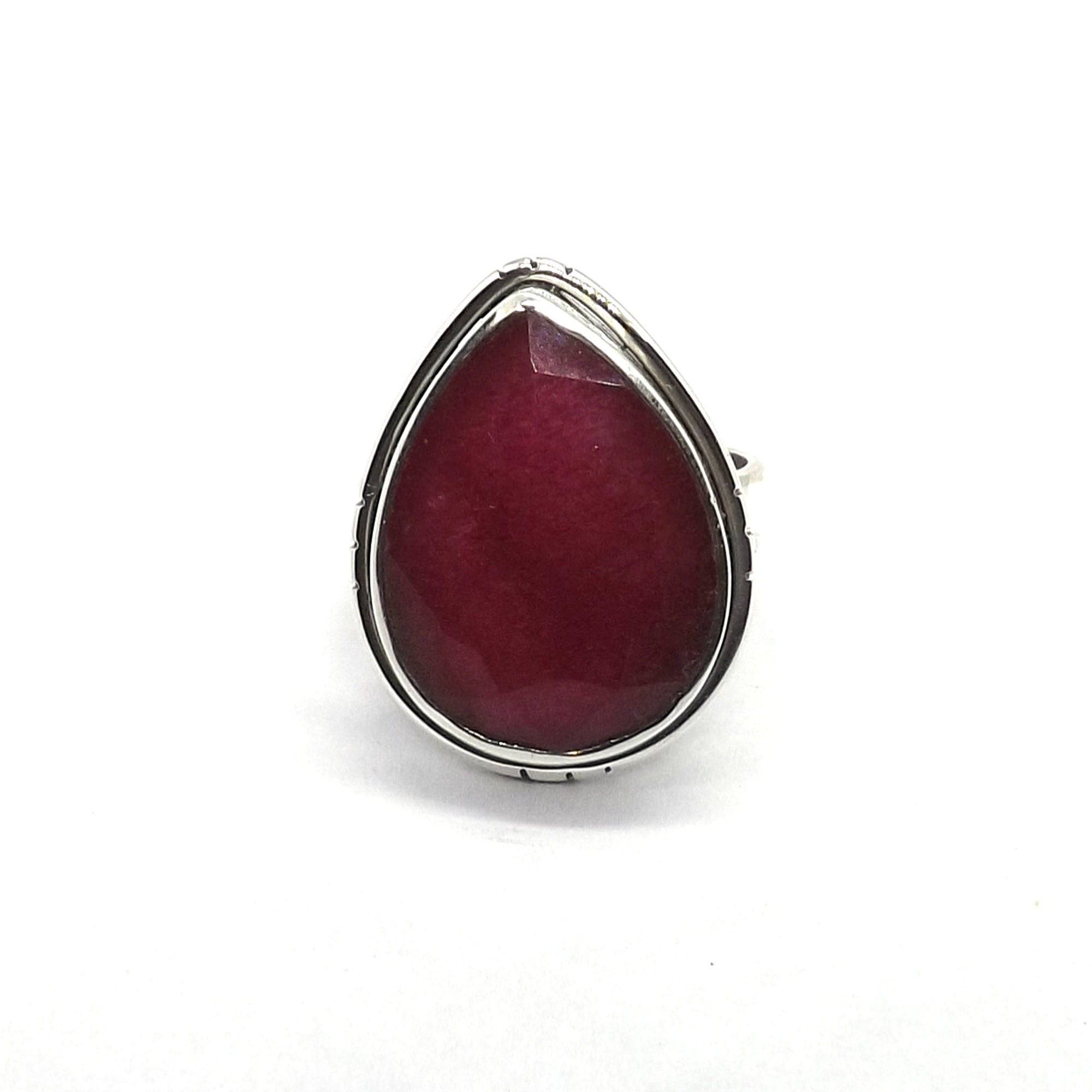 Red Beryl Jewelry