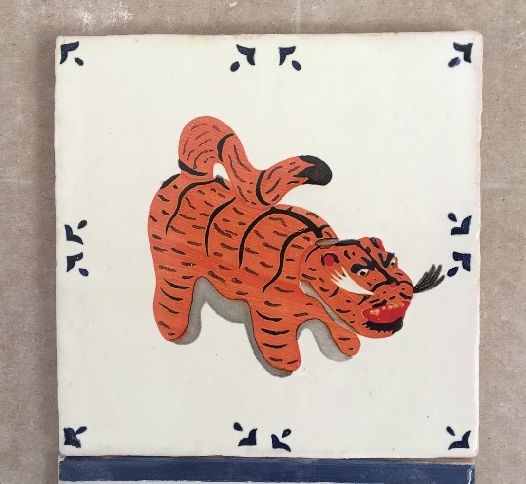 Hariko Tora Japanese Tiger Art / Rustic Portuguese Tile / Home Decor - Etsy