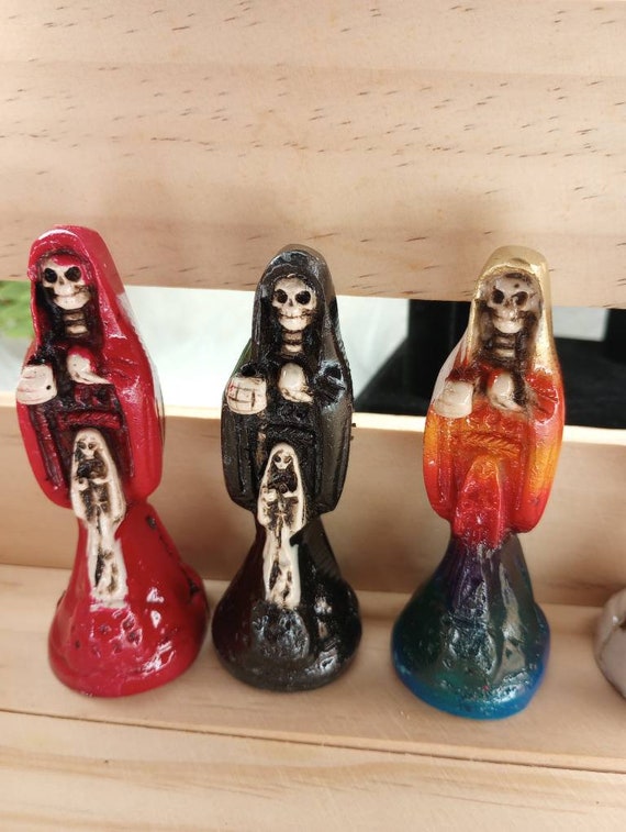 Santisima Muerte Multi Color 7 Colored 7 Potencias White Bone - Etsy