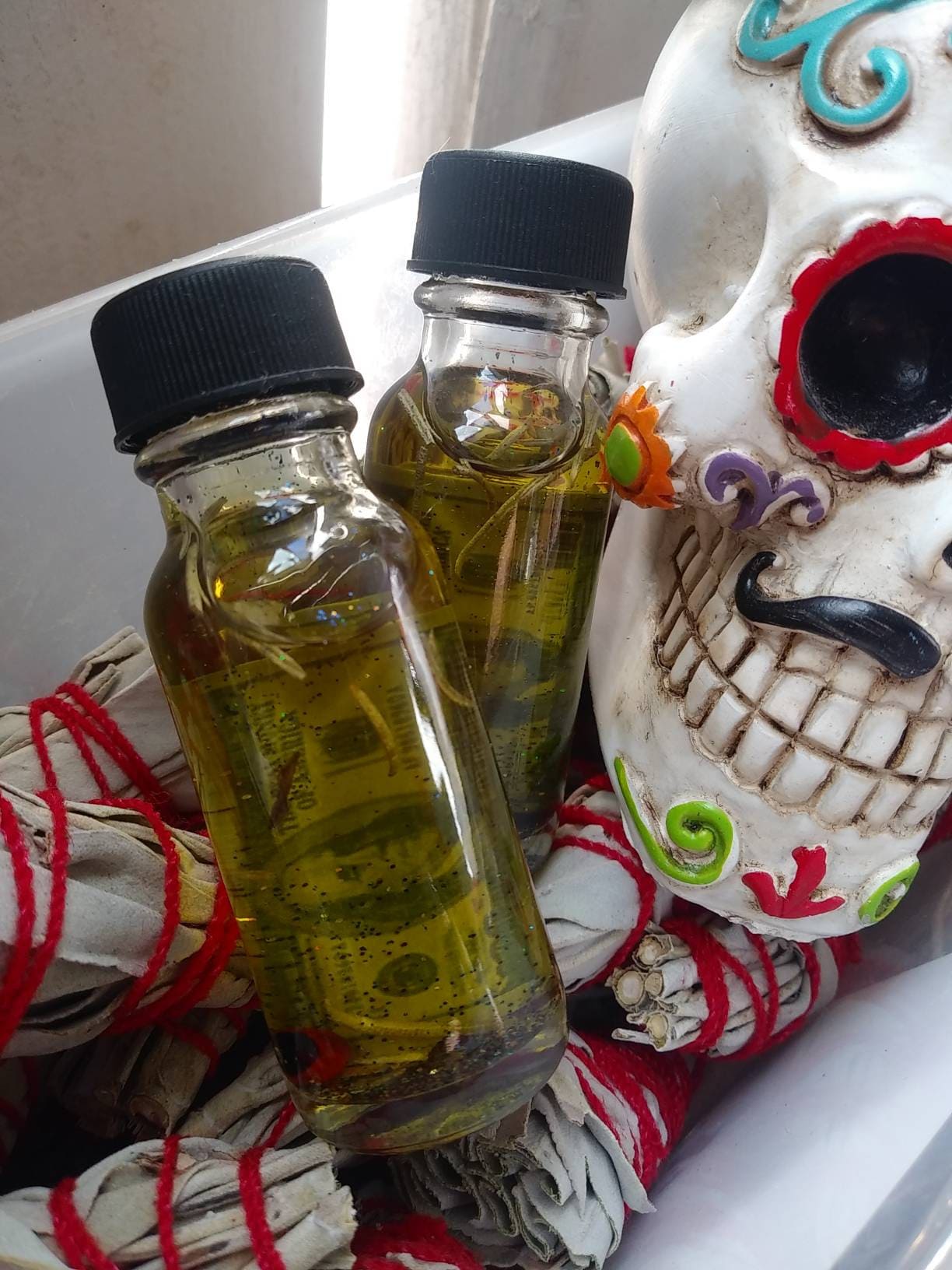 Money Drawing Oil Hoodoo Oil Luck Oil Fast Quick Witchcraft - Etsy