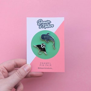 Manta Ray Pin - Manta Ray Gift - Hard Enamel Pins - Enamel Pin Badge ...