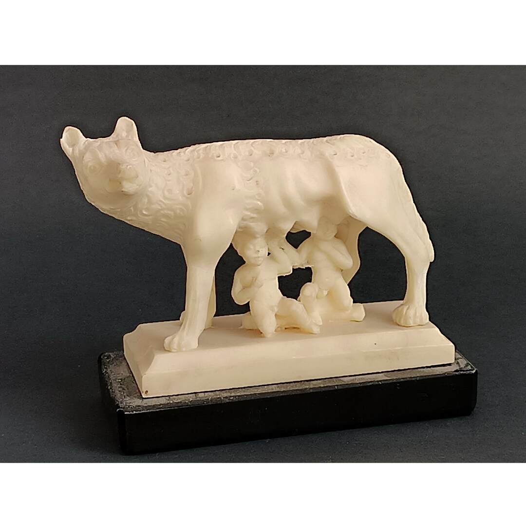 Vintage Capitoline Wolf Figurine on Stand Romulus and Remus Roman ...