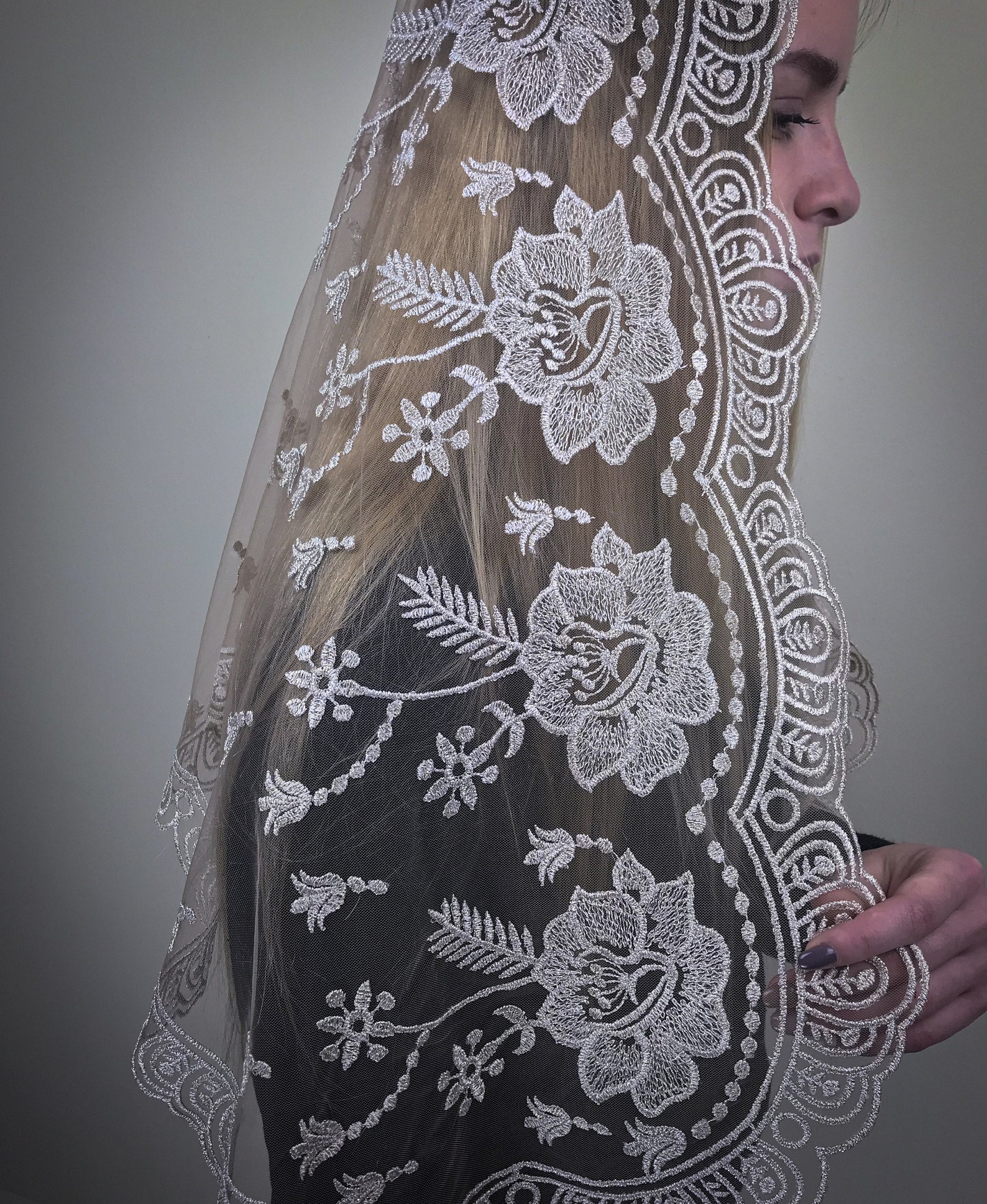 Latin Mass veil in 7 different collors Chapel veil with | Etsy