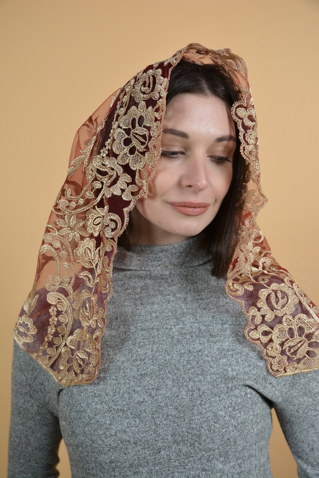 Triangle Gold Veil, Church Short Veil, Gold Lace Scarf, Catholic Veil ...